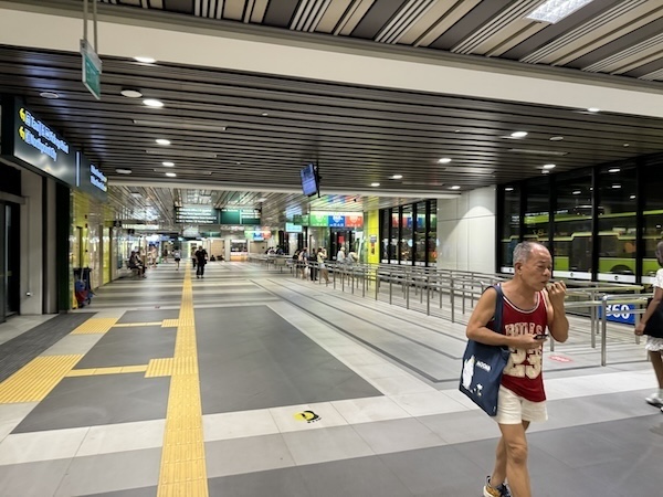 Bus AC7 SG Yishun Interchange to JB CIQ/Sentral