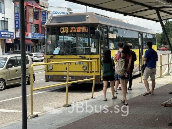 Bus CW3 SG Jurong Town Hall to Perling Mall & Aeon Bukit Indah JB