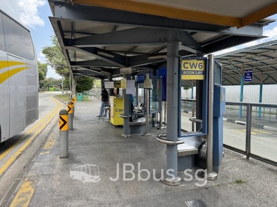 Bus CW6 SG Boon Lay Mrt to Perling Mall JB (Outdoor Bus Stand)