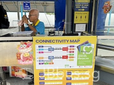 Bus CW6 SG Boon Lay Mrt to Perling Mall JB (Outdoor Bus Stand)